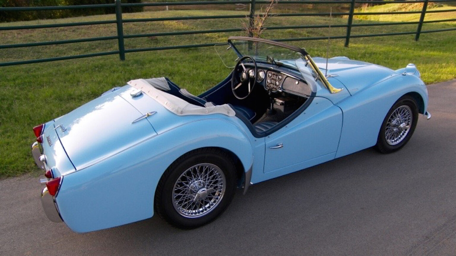 1962 Triumph TR3 B - Quality Classics
